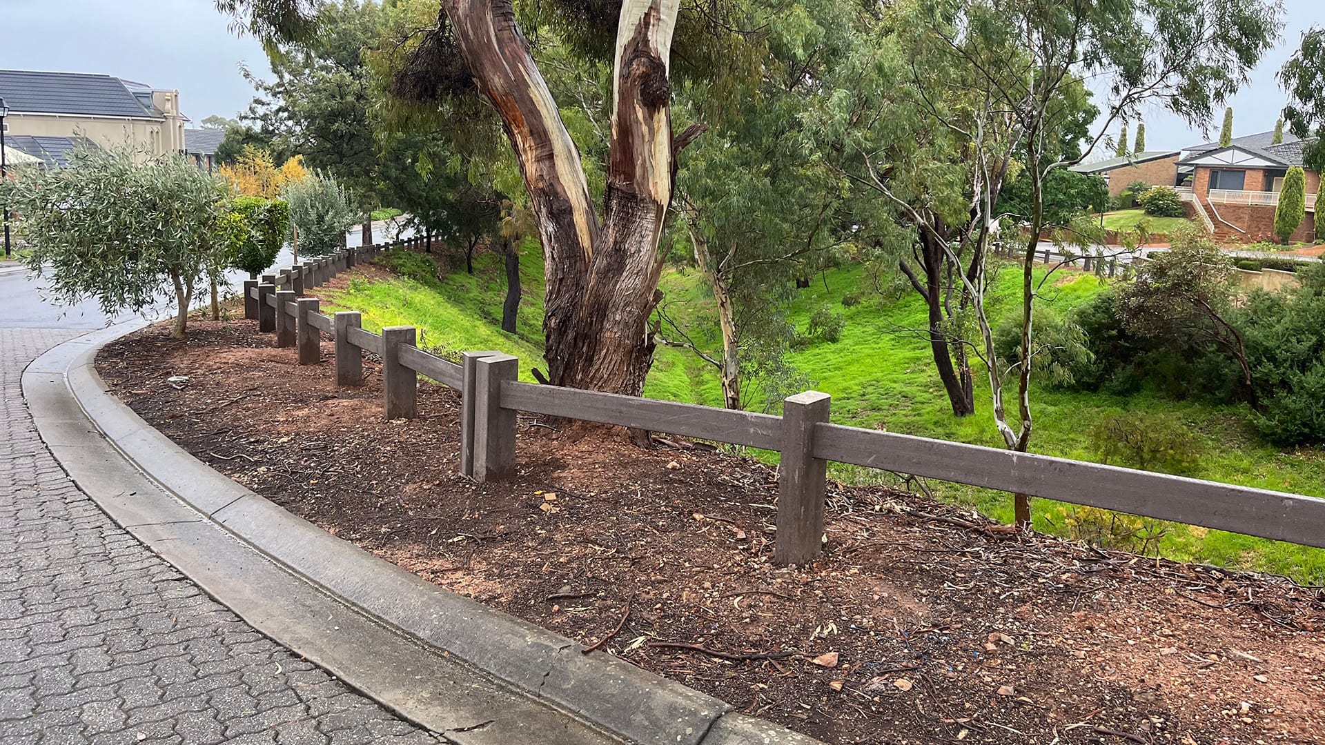 Wattle Park Reserve Fence Upgrade – APR Composites | Australian ...