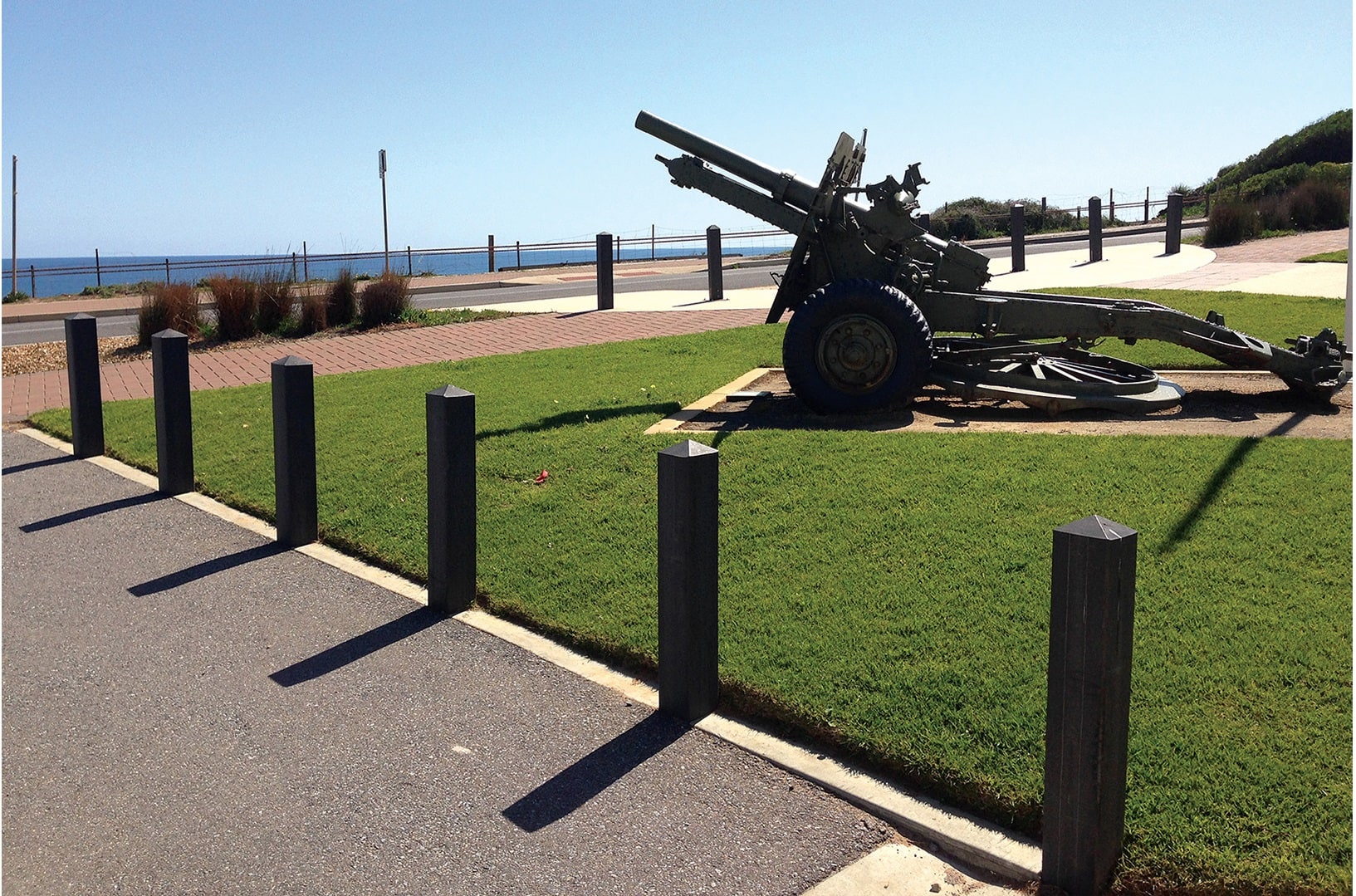 Square Bollards | APR Composites | 08 8359 4999 | Cubic Bollards | Box ...